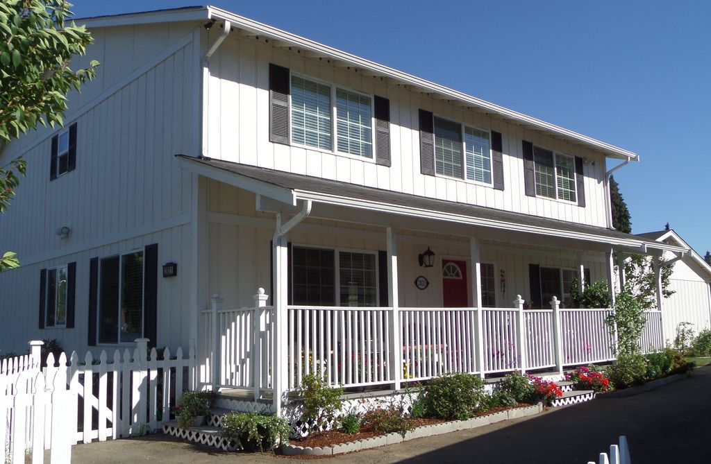 About Us – Meadow Crest Senior Home